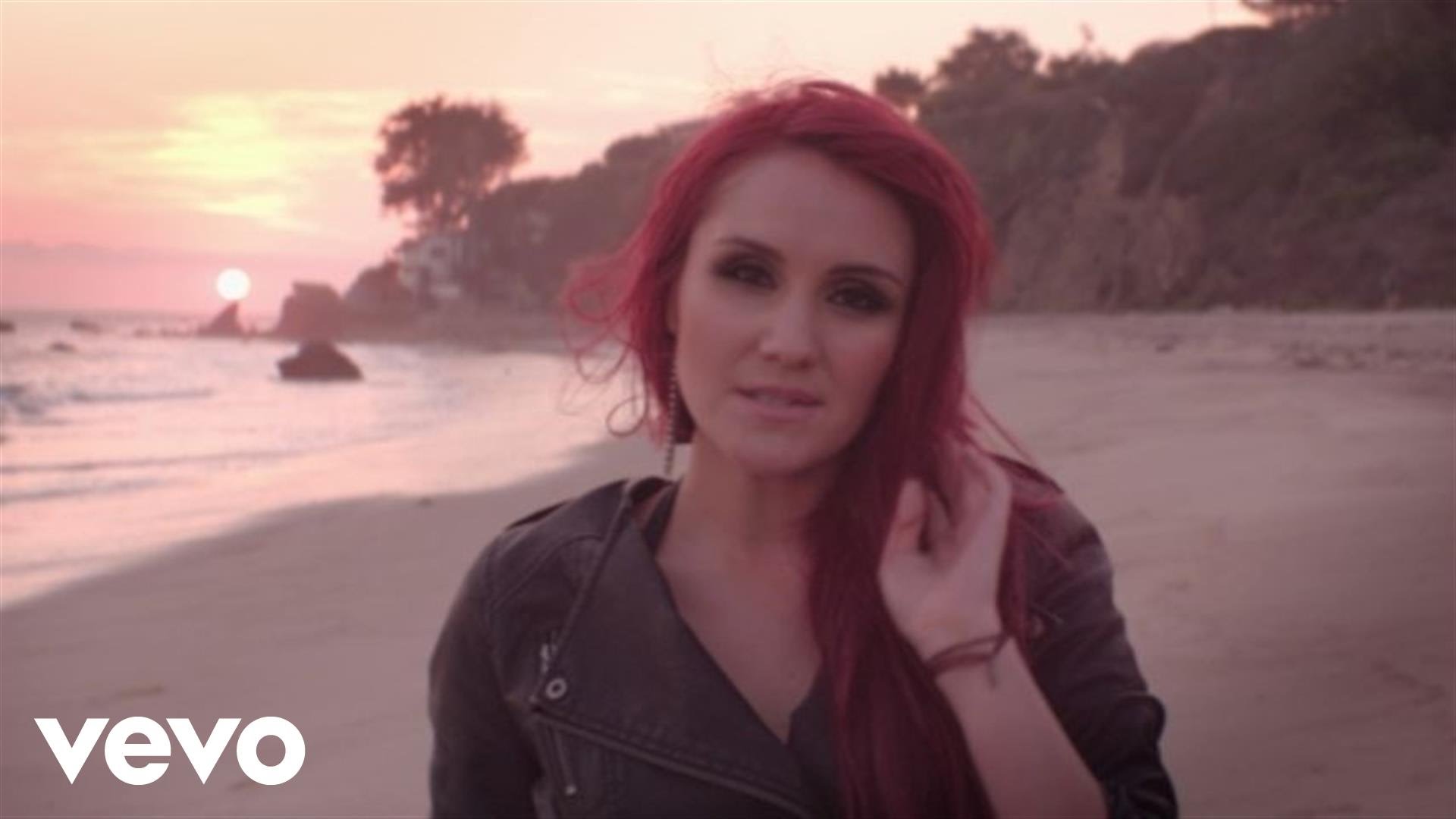 Dulce María y Julión Álvarez - Lágrimas - Vídeo oficial - Radio Turquesa