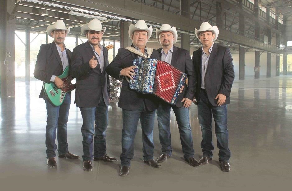 Mañana Grupo Pesado estrena videoclip de “No voy a detenerte” - Radio ...